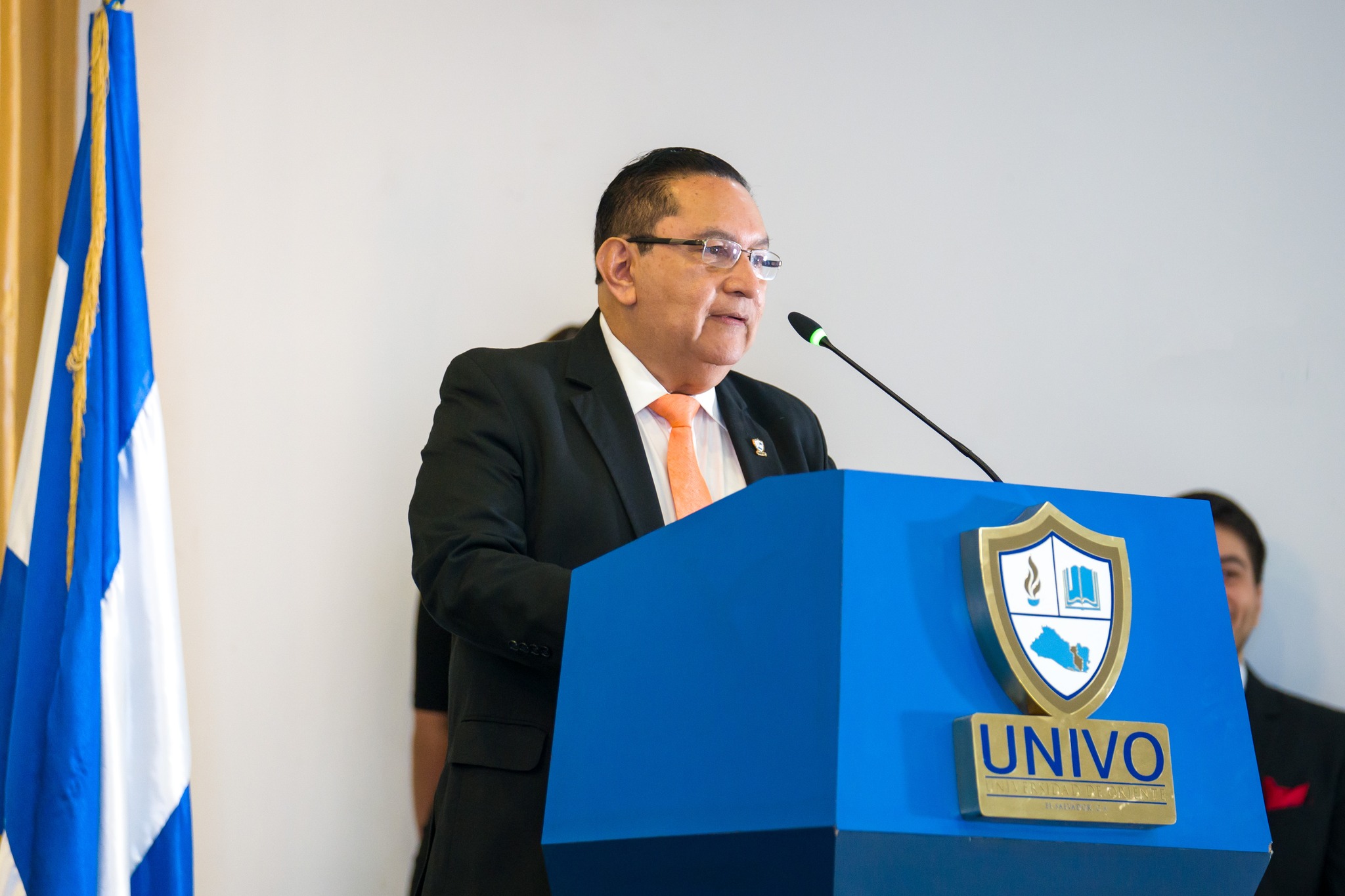 UNIVO recibe credenciales de acreditación 2023 – 2027 – UNIVO